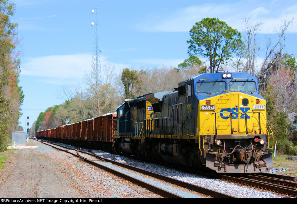 CSX 7317 W036 Ballast